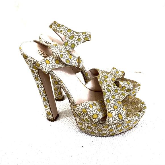 RED Valentino | Shoes | Red Valentino Floral Print Platform Sandals ...